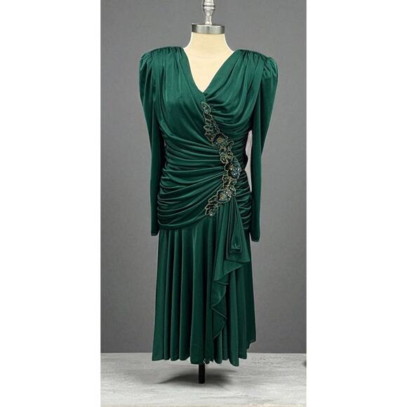 Filigree | Dresses | Filigree Ltd Womens Emerald Green Ruched Beaded ...